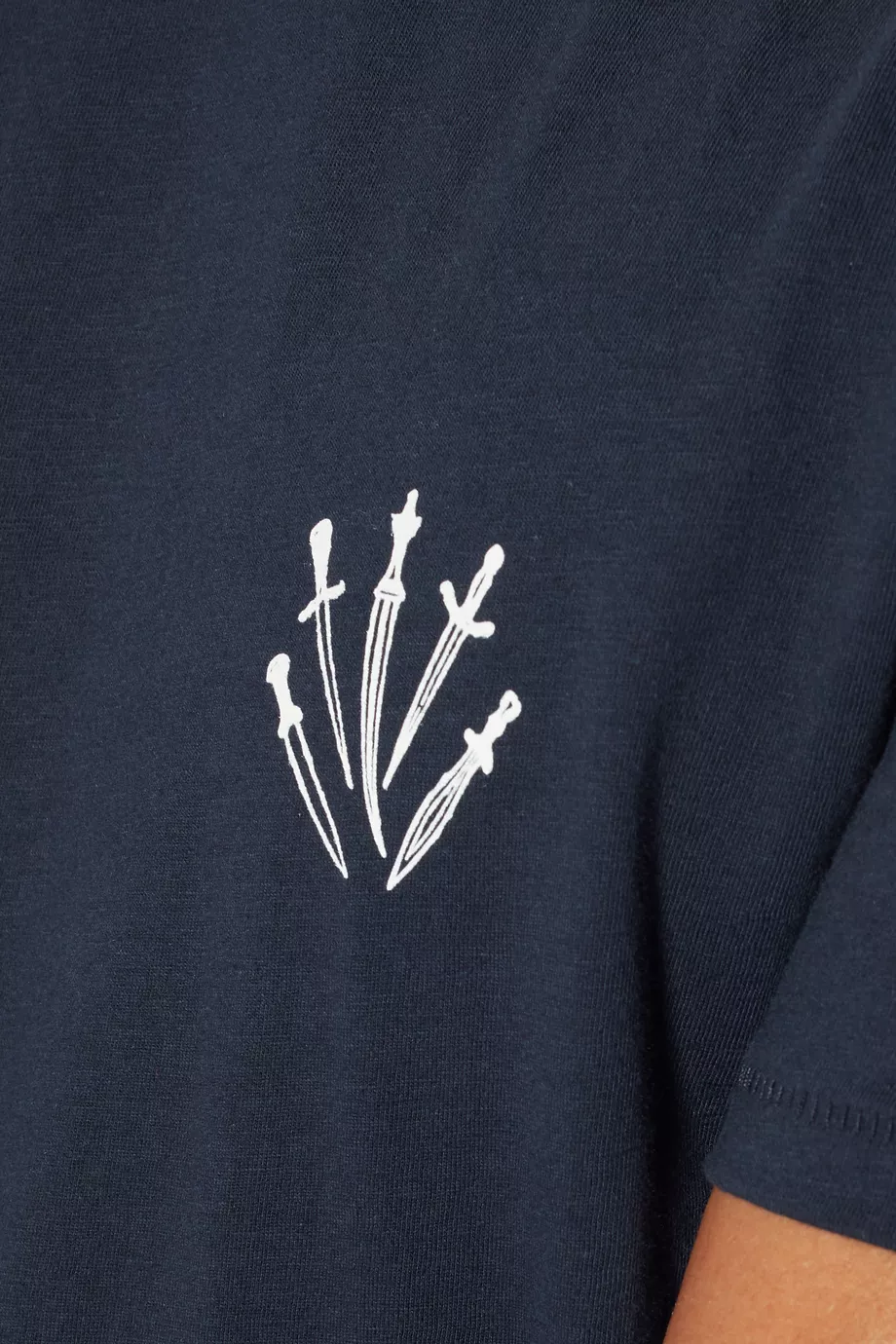 rag and bone dagger logo